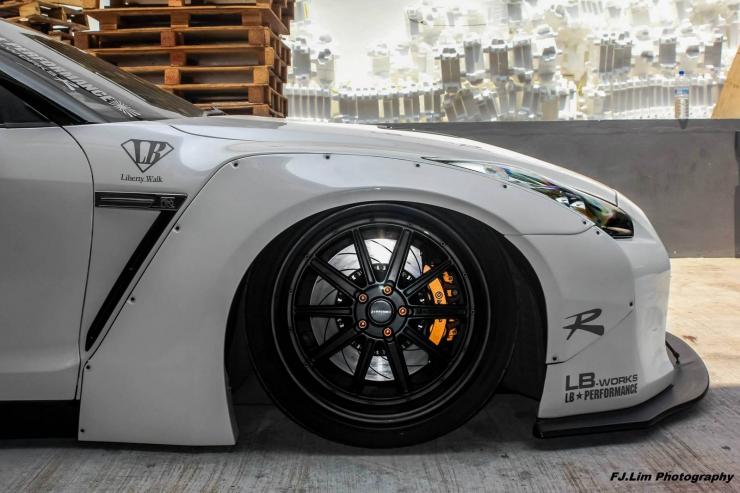 Nissan GT-R By LB Performance Liberty Walk | Burnout